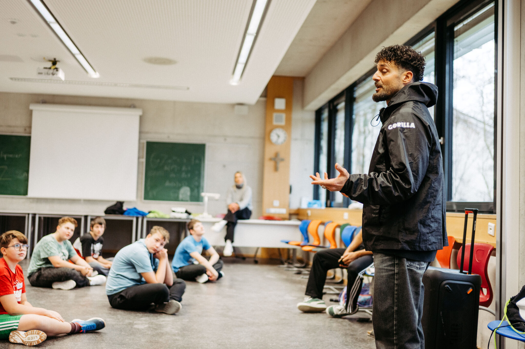 Bewegung, Beats und Breakdance: GORILLA bringt Moves in die 5. Klassen ...